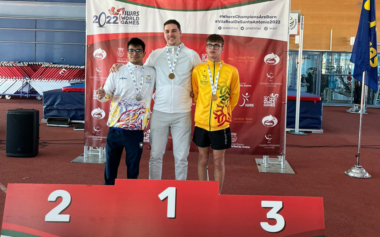 Peldētajam Semjonovam pirmais un otrais labākais rezultāts IWAS spēlēs ...